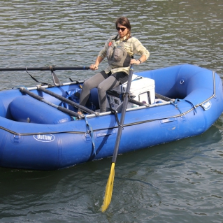 Guide School: Using Your Oars | Duct Tape Diaries | NRS